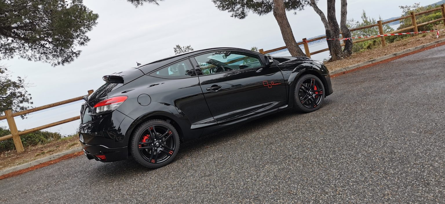 Renault Megane 3 RS Trophy – Esprit Moteur